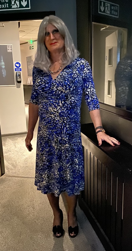 Touch Sauna in Swindon, Wiltshire, England | tvChix