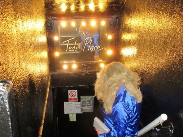 Ted's Place in West London, London, England | tvChix